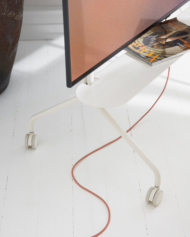 Køb en TV-stander fra Pedestal | Designtilbehør til TV'et
